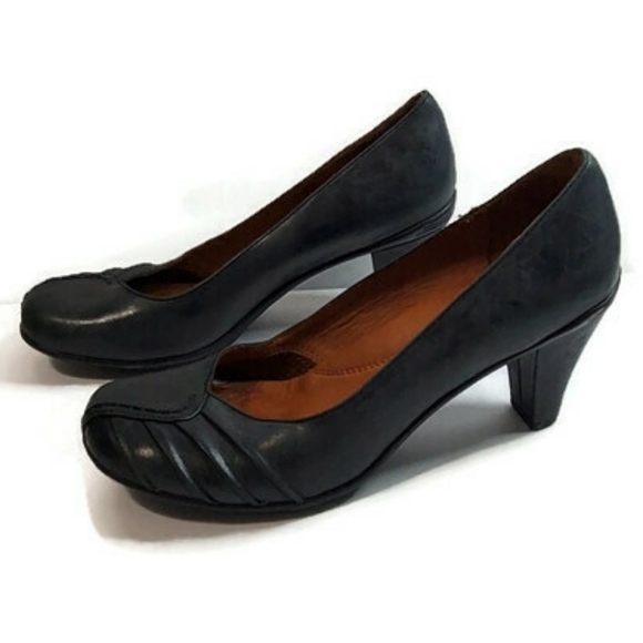 gentle souls | Shoes | Gentle Souls Charcoal Square Front Shoes | Poshmark